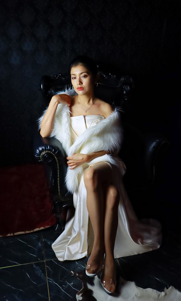 女帝4 #1/100 - 樋口雅章のNFT | Adam byGMO