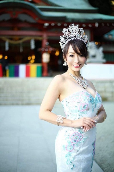 aira_32 - 松谷曖良_Miss&Mrs LEGEND UNIVERSAL JAPANのNFT | Adam byGMO