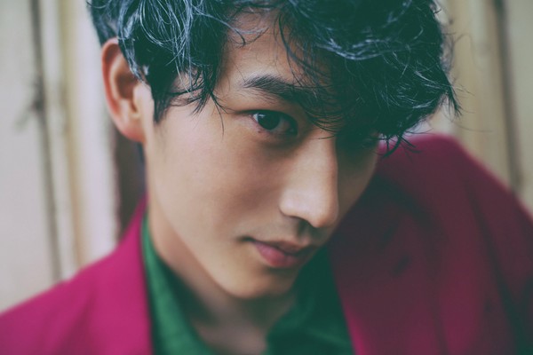 杉野遥亮 2022年カレンダー アザーカット Vol.2 #41/100 - TopCoatのNFT | Adam byGMO